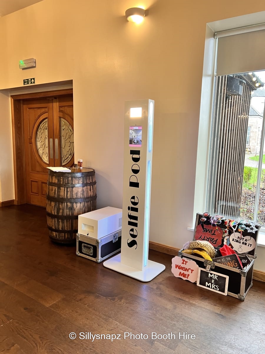Unstaffed Selfie Pod - Photo Booth & Led Letter Hire in Aberdeen ...